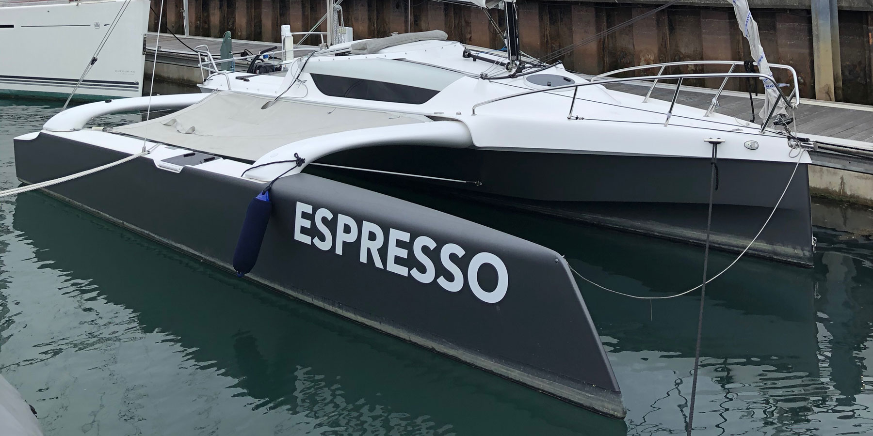 Pre-owned Dragonfly trimarans for sale - Multihull Solutions